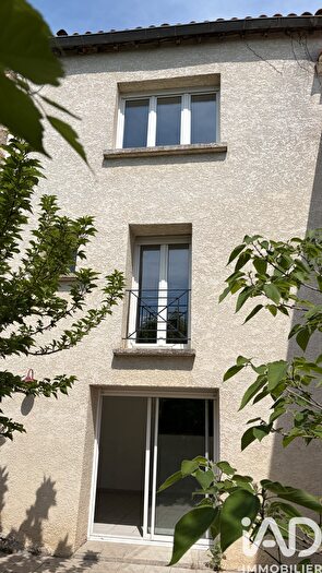 Maison à vendre - Vailhauquès - 4 pièces - 3 chambres