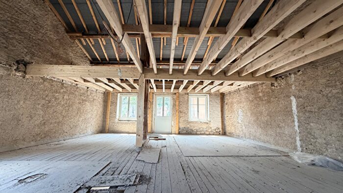 Maison 5 pièces à Prény, à vendre