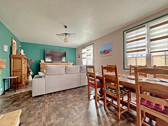 Maison à vendre - Amou - 7 pièces - 5 chambres