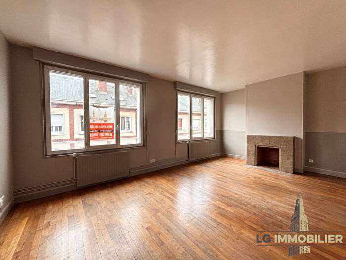 Amiens, Saint-Germain les Halles : Appartement 4 pièces à louer