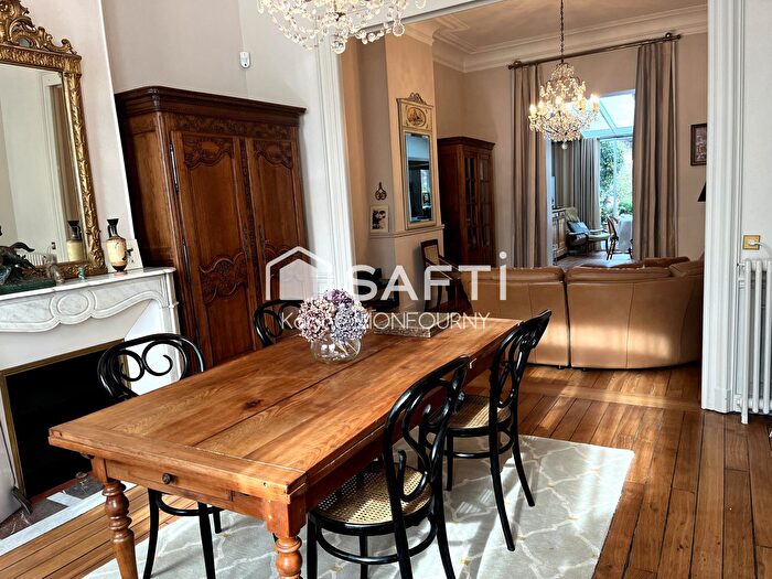 Maison 8 pièces à vendre - Saint-Quentin, Europe, Rémicourt