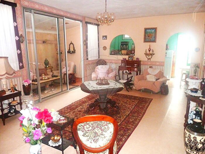 Appartement à vendre - Saintes, Centre-ville - 4 pièces - 2 chambres