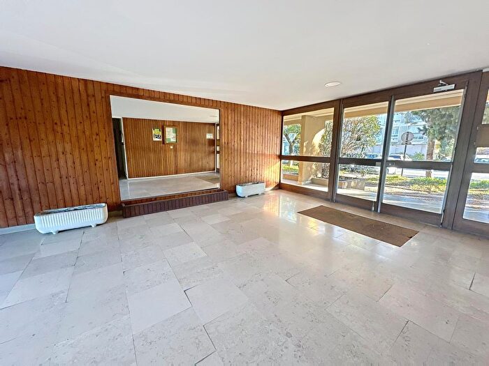 Appartement à vendre - Avignon, Barbière - 5 pièces - 4 chambres