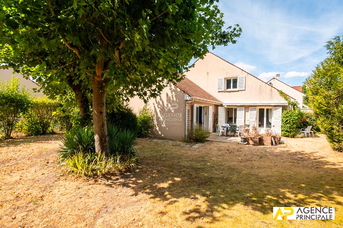 Le Mesnil-le-Roi - Maison 5 pièces à vendre