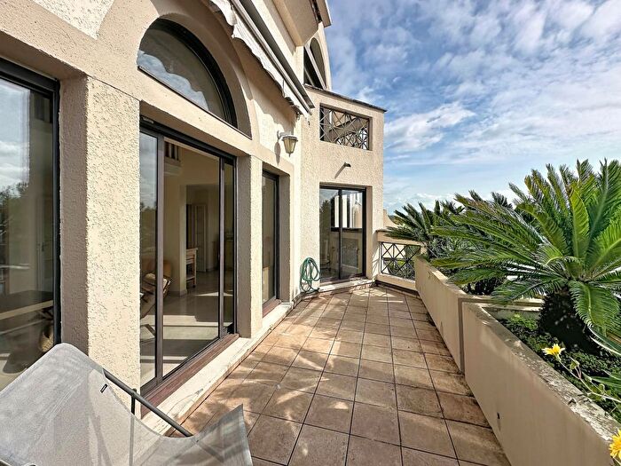 Appartement à vendre - Les Angles - 3 pièces - 2 chambres