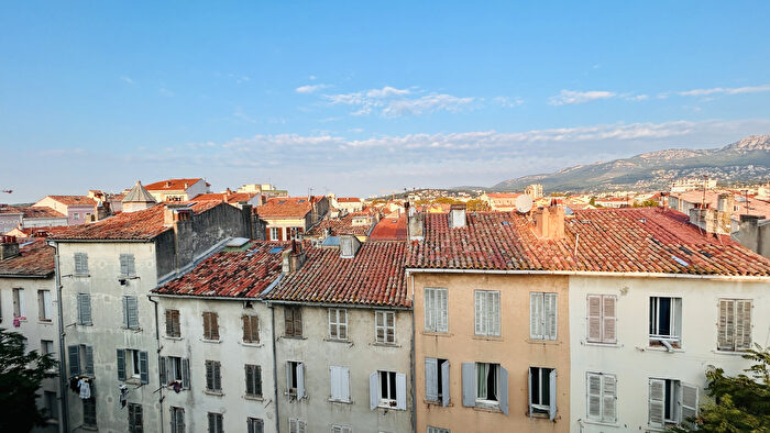 Appartement à vendre - Toulon, Saint-Roch - 3 pièces - 2 chambres