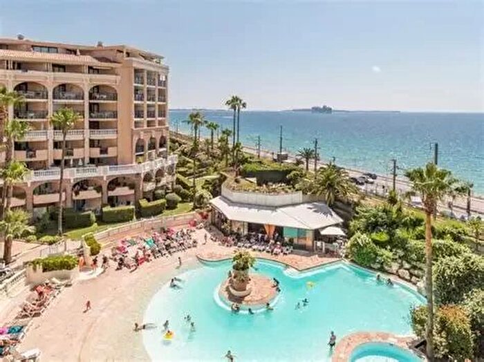 Appartement à vendre - Cannes, Bocca Sud - 2 pièces - 1 chambre