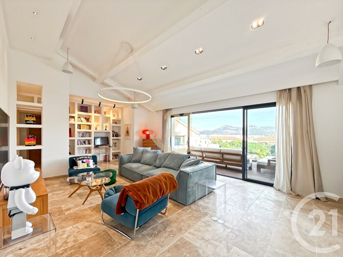 Appartement à vendre - Calvi - 5 pièces - 3 chambres