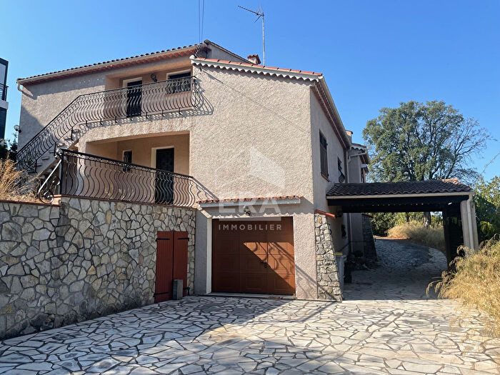 Maison 8 pièces à Saint-Raphaël, Les Arênes, à vendre