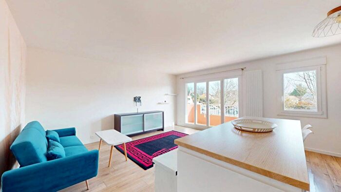 Appartement à louer - Debussy-Bellevue, Saint-Michel-sur-Orge - 4 pièces - 3 chambres