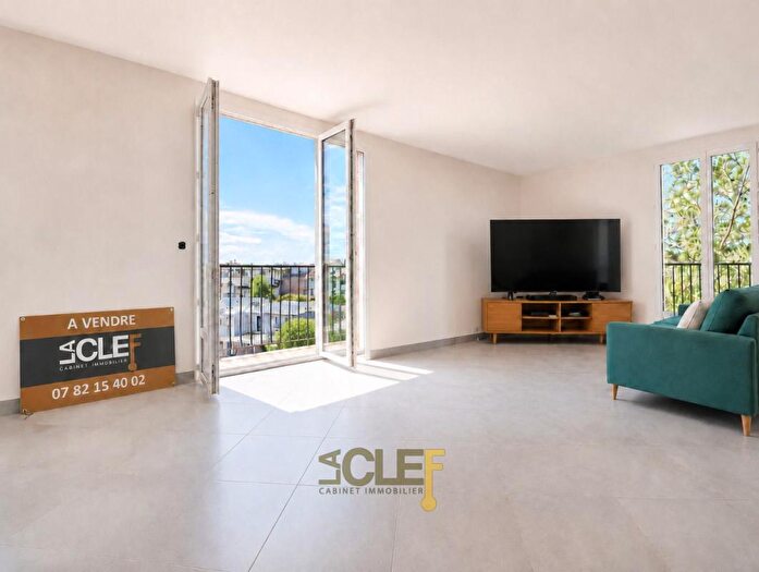 Appartement 4 pièces à vendre à Bagneux, Centre-ville