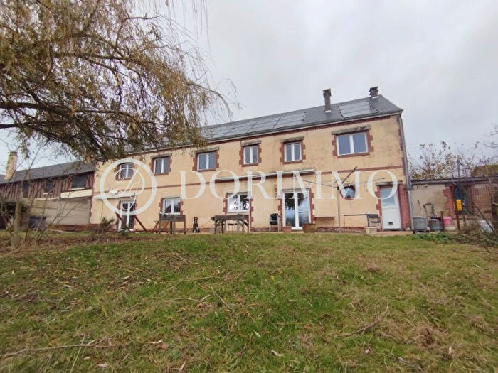 Maison à vendre - Saint-Omer-en-Chaussée - 6 pièces - 4 chambres