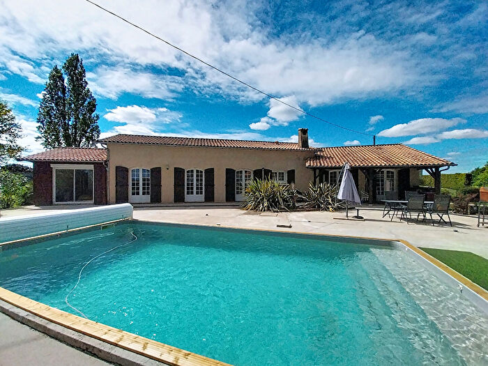 Maison à vendre - Rauzan - 6 pièces - 5 chambres