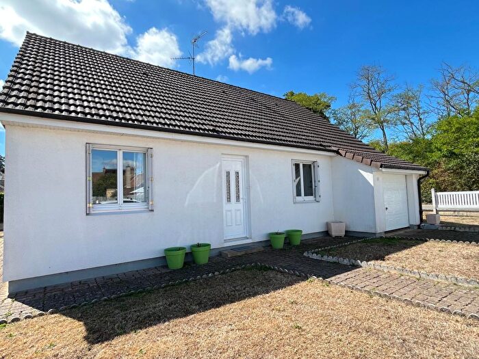 Maison 4 pièces à Saint-Paterne, à vendre