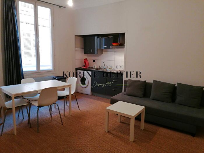Appartement à louer - Aix-en-Provence - 2 pièces - 1 chambre