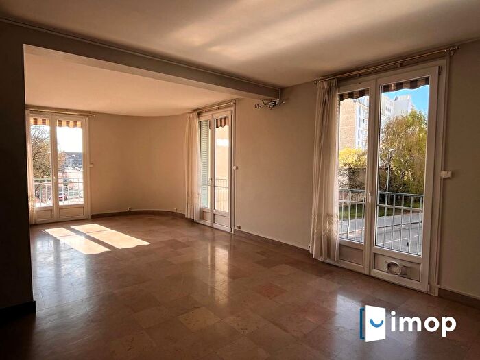Chalon-sur-Saône, Centre-ville - Appartement 5 pièces à vendre