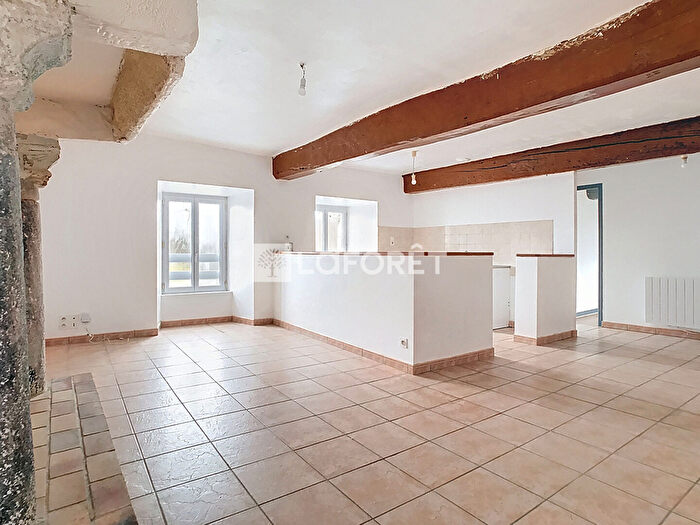 Appartement à louer - Peillac - 4 pièces - 3 chambres