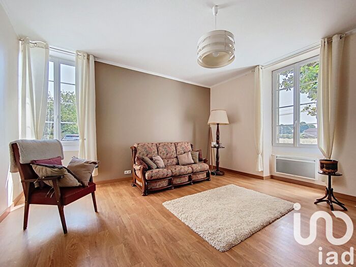 Maison à vendre - Saint-Pierre-dAurillac - 9 pièces - 4 chambres