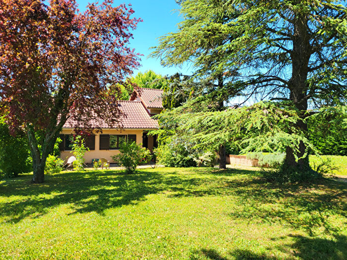 Maison 4 pièces à Saint-Jean-sur-Veyle, à vendre