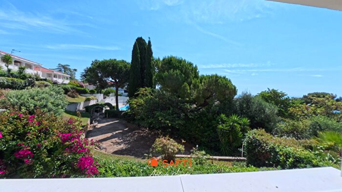 Appartement 3 pièces à Nice, Saint-Antoine, à vendre
