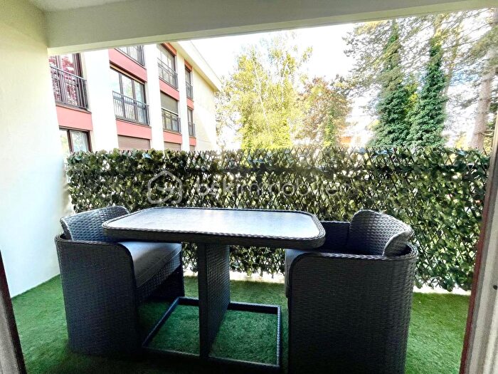 Appartement à vendre - Les Ulis, Nord, Centre-Est - 5 pièces - 3 chambres