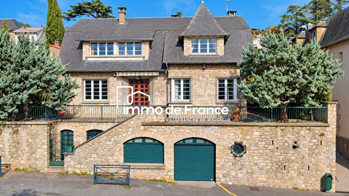 Maison 8 pièces à Villefranche-de-Rouergue, à vendre