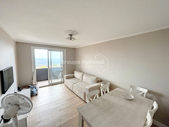 Grasse, Centre-ville Nord : Appartement 3 pièces à louer