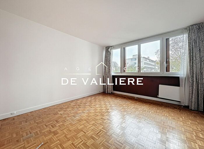 Appartement 3 pièces à louer - Nanterre, Vieux Pont