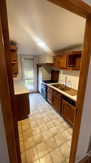 Maison à louer - Fosses - 4 pièces - 3 chambres