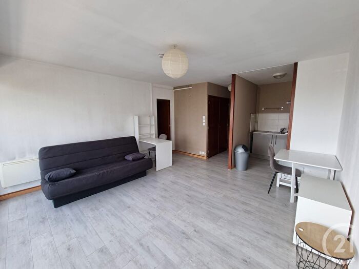 Appartement à louer - Tarbes, Centre-ville - 1 pièce