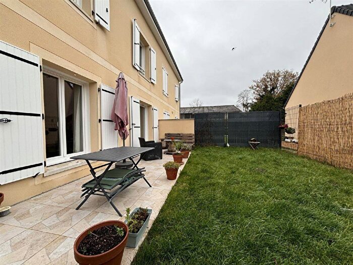 Maison 5 pièces à Les Essarts-le-Roi, à louer