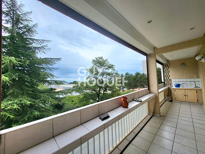 Appartement 5 pièces à vendre - Rillieux-la-Pape, Ville nouvelle Est