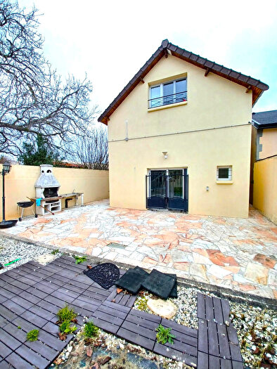 Maison à vendre - Vitry-sur-Seine, Stalingrad - 4 pièces - 3 chambres