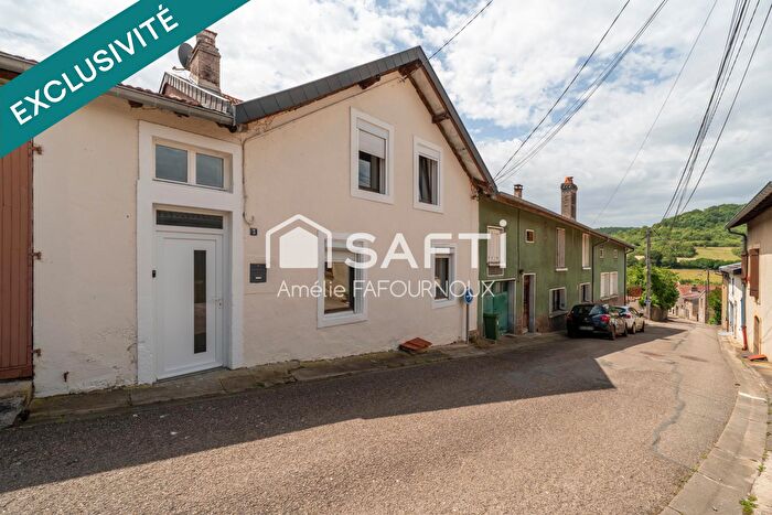 Villecey-sur-Mad : Maison 6 pièces à vendre