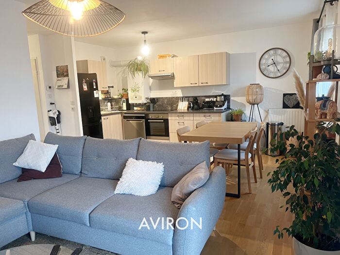 Appartement à vendre - Chartres, Hôtel Dieu, Grand Faubourg - 3 pièces - 2 chambres