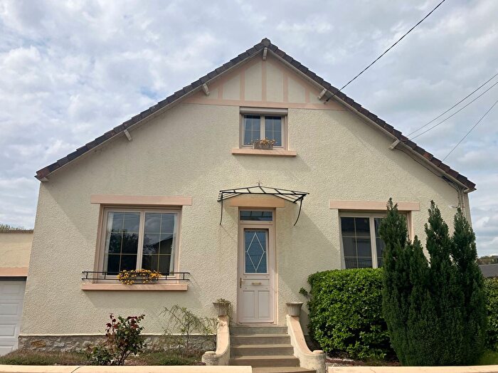 Maison à vendre - Sablé-sur-Sarthe, Rocade, Route de Mans - 6 pièces - 3 chambres