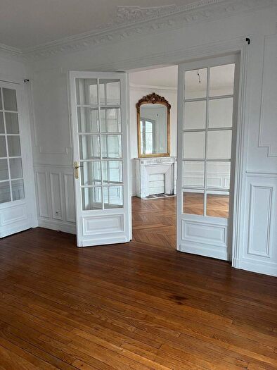 Appartement à louer - Salpêtrière-Austerlitz, Paris ème arrondissement - 5 pièces - 3 chambres