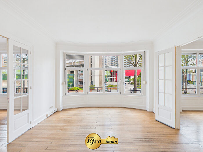 Appartement à vendre - Mulhouse, Centre historique - 5 pièces - 3 chambres