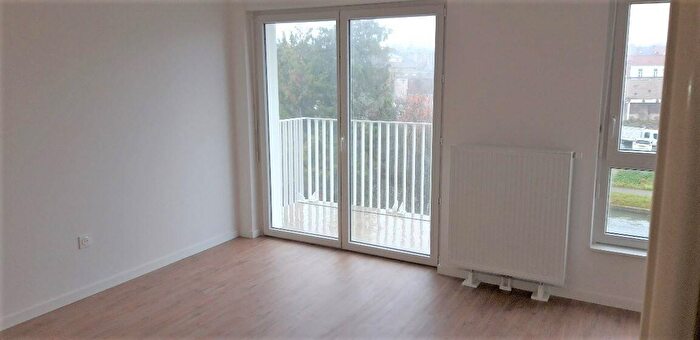 Appartement à louer - Cheminots-Acacias-Faubourg de Lille, Valenciennes - 2 pièces - 1 chambre