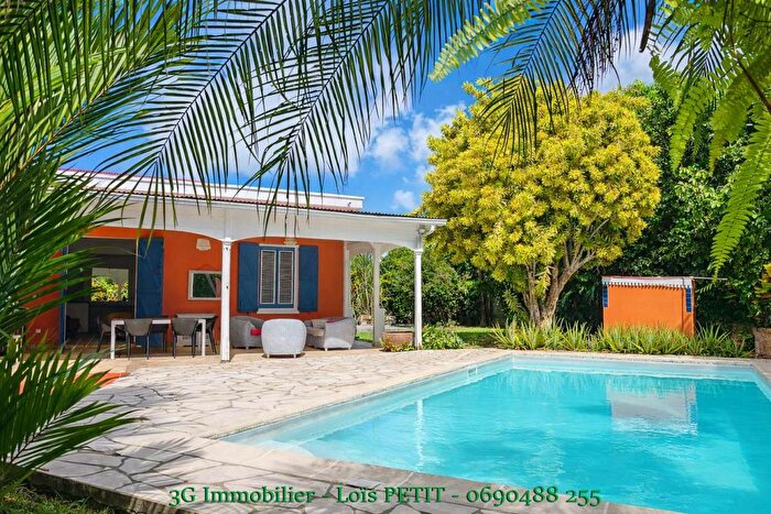 Maison à vendre - Baie-Mahault - 7 pièces - 5 chambres