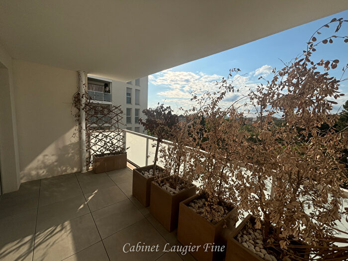 Appartement à louer - Marseille e , Vielle Chapelle - 2 pièces - 1 chambre