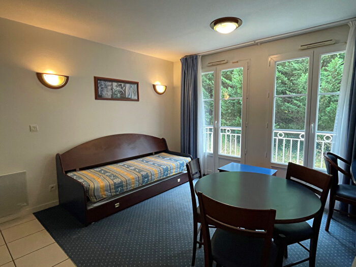 Appartement à vendre - La Roche-Posay - 2 pièces - 1 chambre