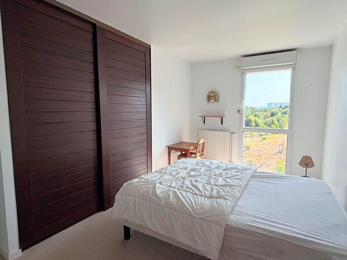Quartiers Nord-Ouest, Saint-Martin : Appartement 2 pièces à louer
