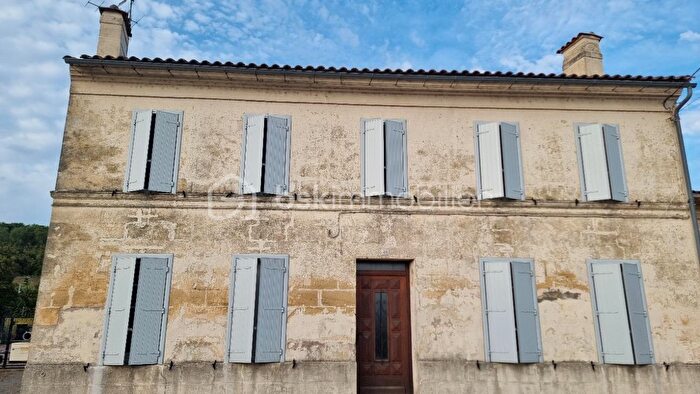 Saint-Magne-de-Castillon : Maison 4 pièces à vendre