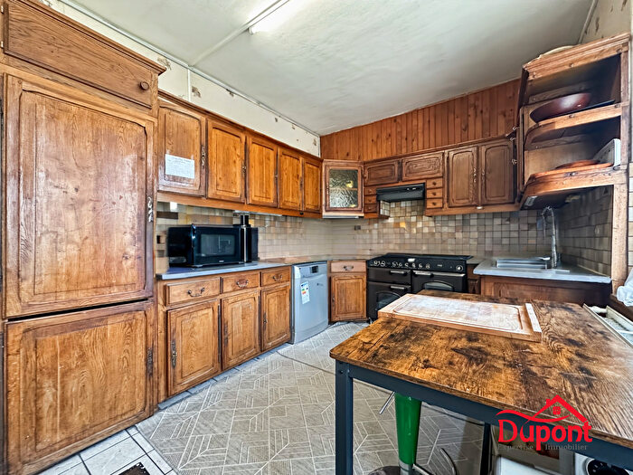 Maison à vendre - Revin - 7 pièces - 6 chambres