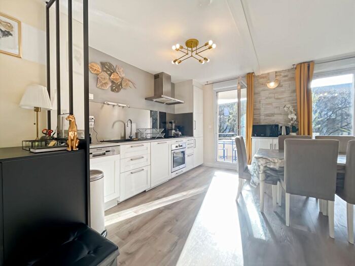 Appartement à vendre - Launaguet - 2 pièces - 1 chambre