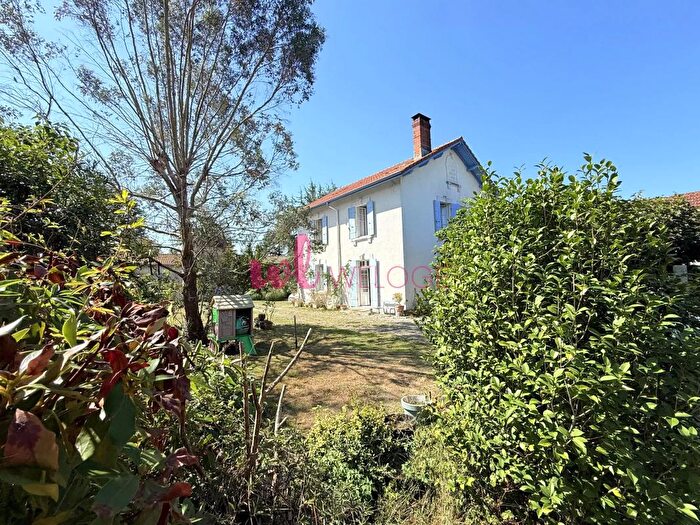 Maison 7 pièces à vendre - Saubusse