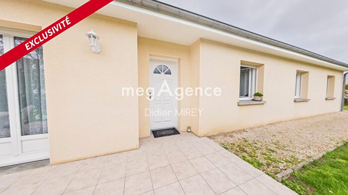 Maison à vendre - Arcis-sur-Aube - 4 pièces - 3 chambres