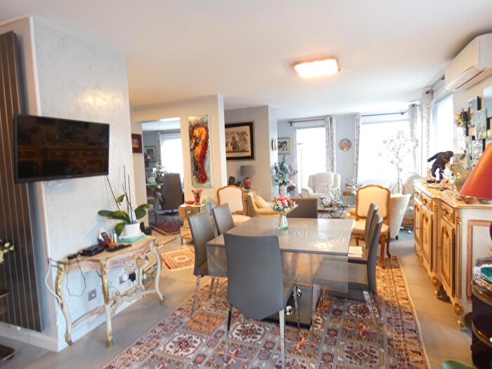 Appartement à vendre - Arras, Saint-Michel - 4 pièces - 3 chambres