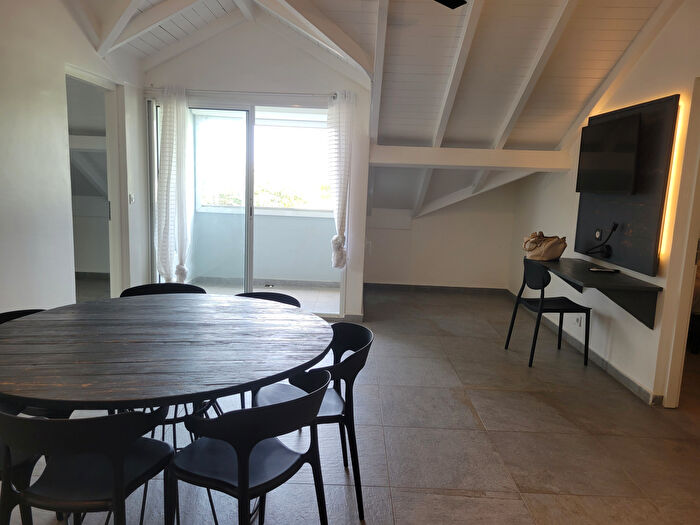 Appartement 4 pièces à louer - Le Gosier